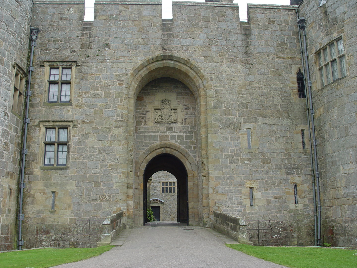Photos of Chirk Castle and Grounds - 1440 x 1080 pixels